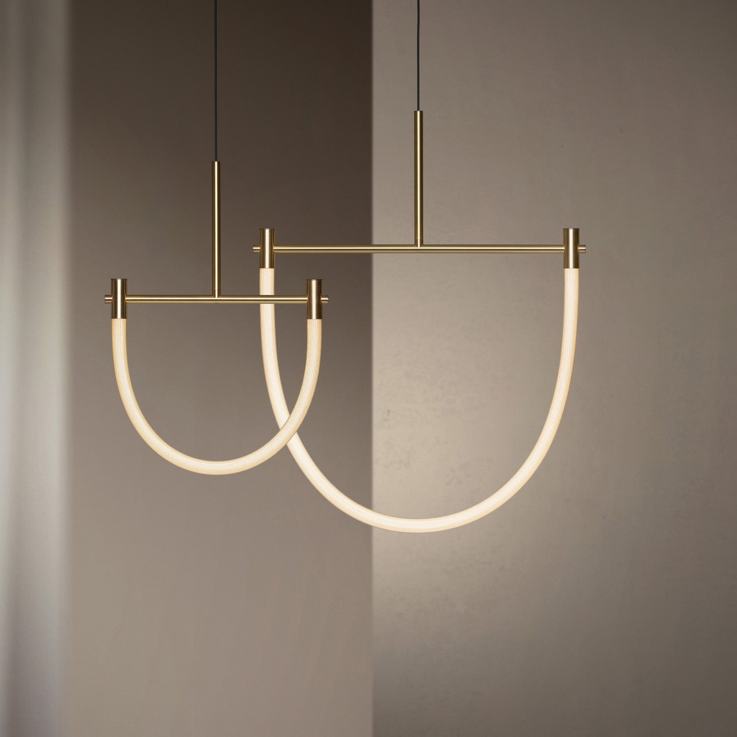 Graypants Levity Arc Pendant | LampTwist