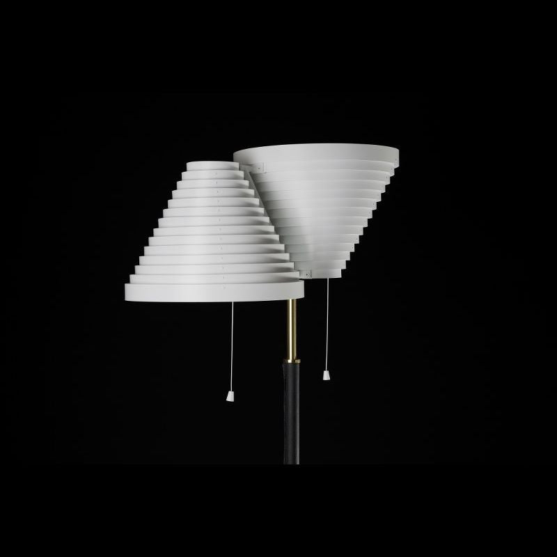 Artek A810 Floor Light