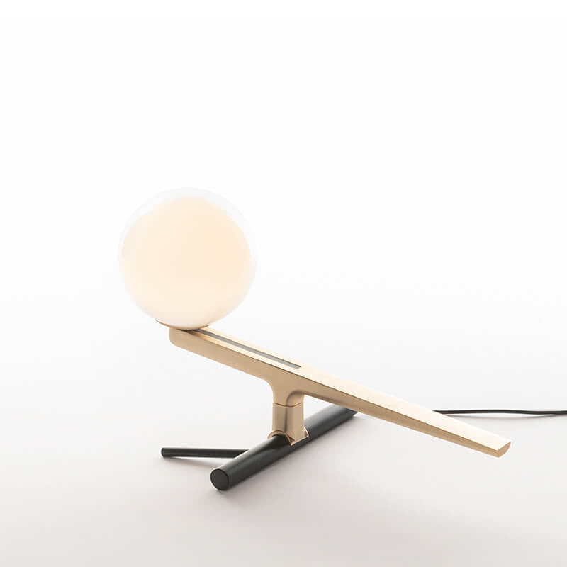 Artemide Yanzi Table Lamp
