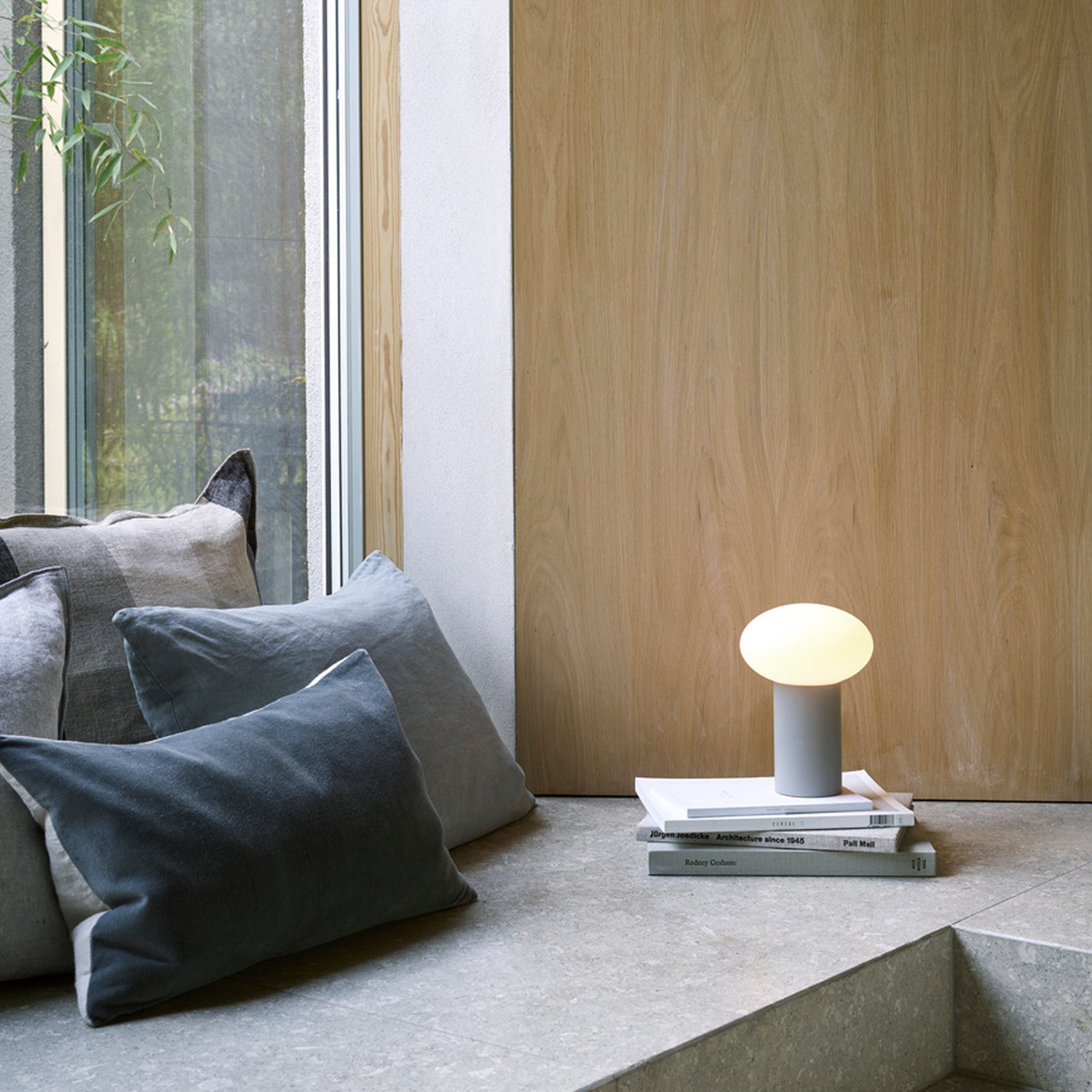 Astro Zeppo Portable Lamp | LampTwist
