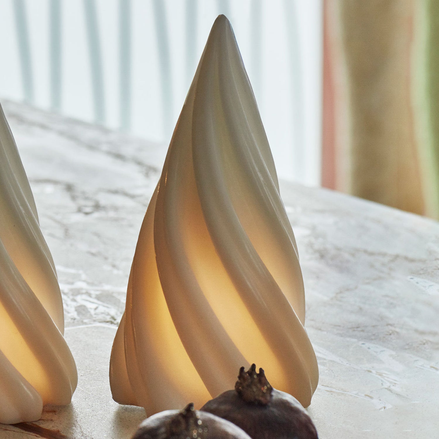 Sirius Olina Tree Wax Portable Lamp | LampTwist