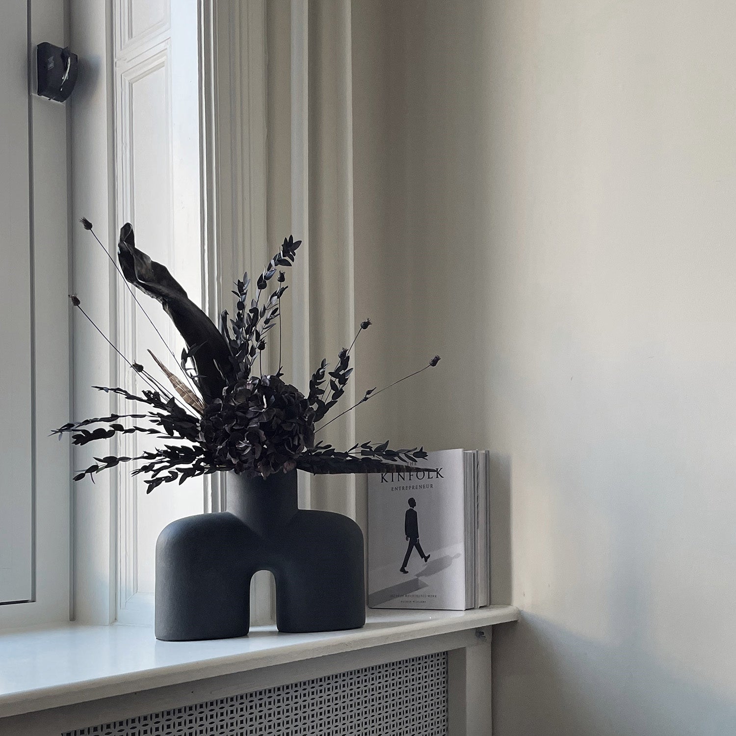 101 Copenhagen Cobra Vase Uno | LampTwist