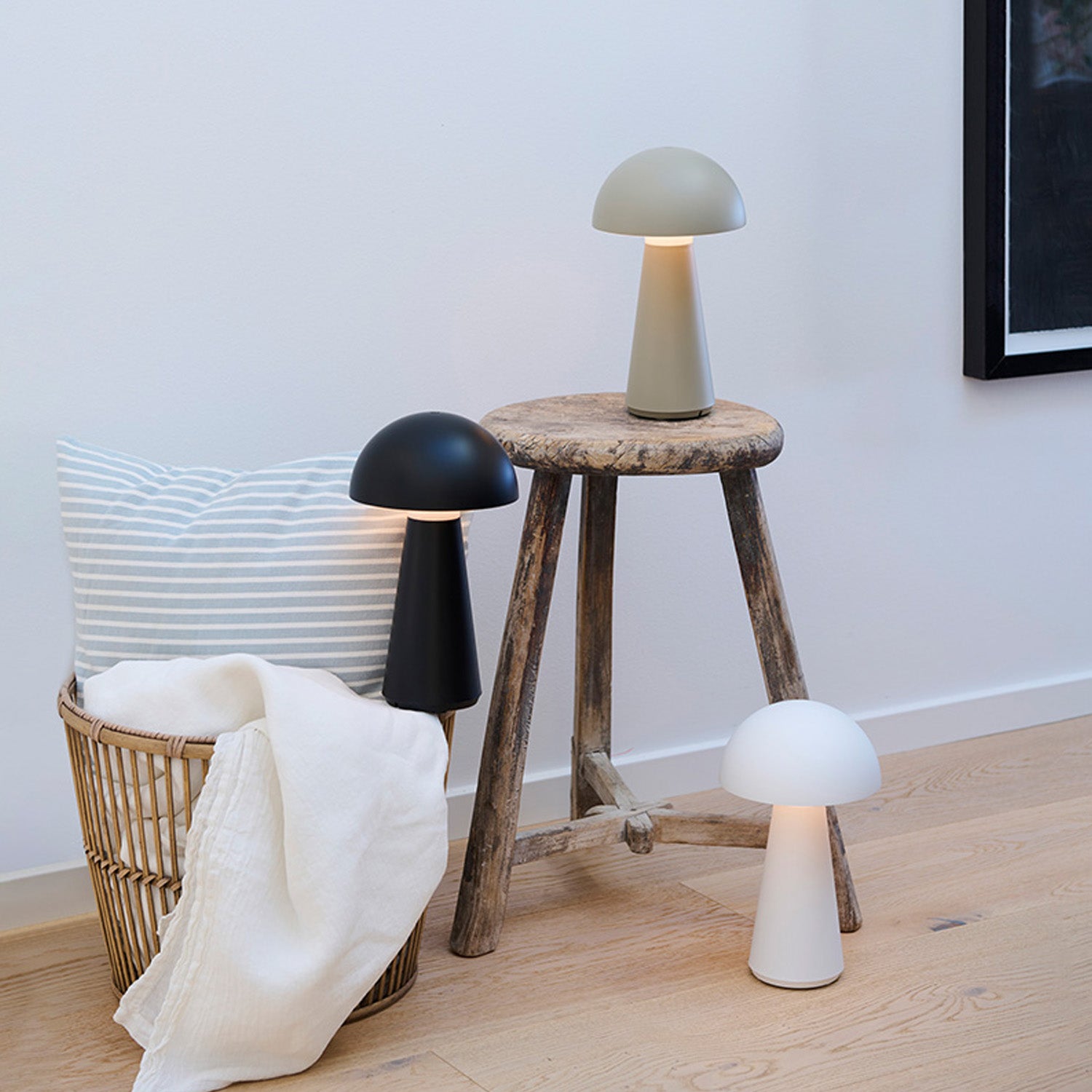 Sirius Sam Portable Lamp