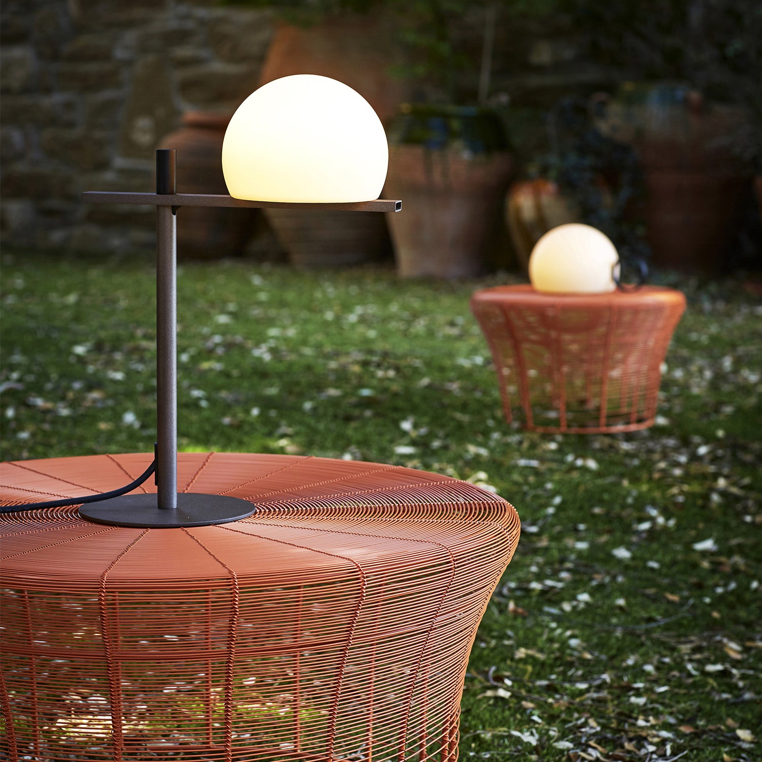 Estiluz Circ Outdoor Table Lamp | LampTwist