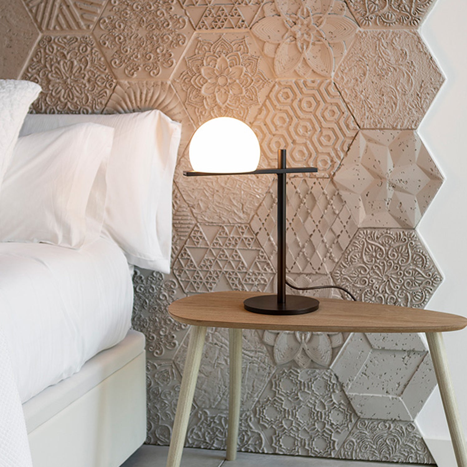 Estiluz Circ Table Lamp | LampTwist