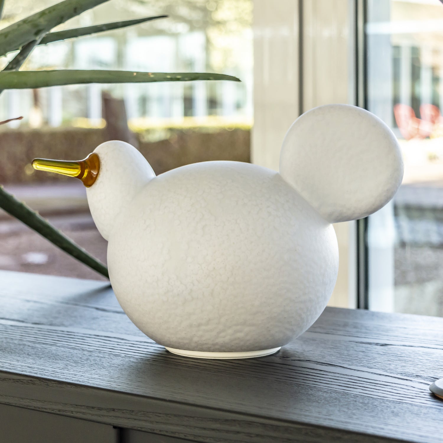 Magis Linnut – Siiri Portable Table Lamp | LampTwist