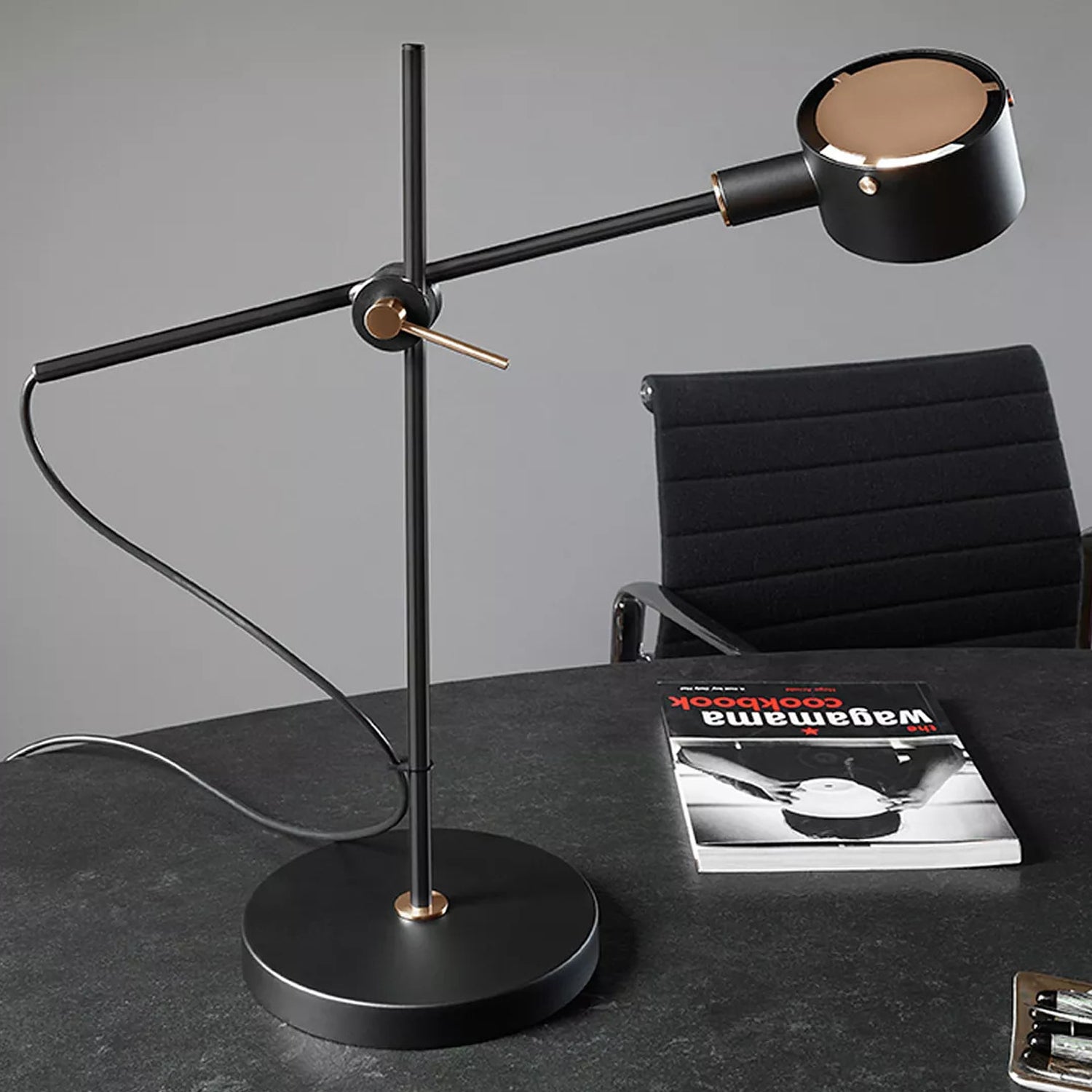 Oluce G.O. Table Lamp