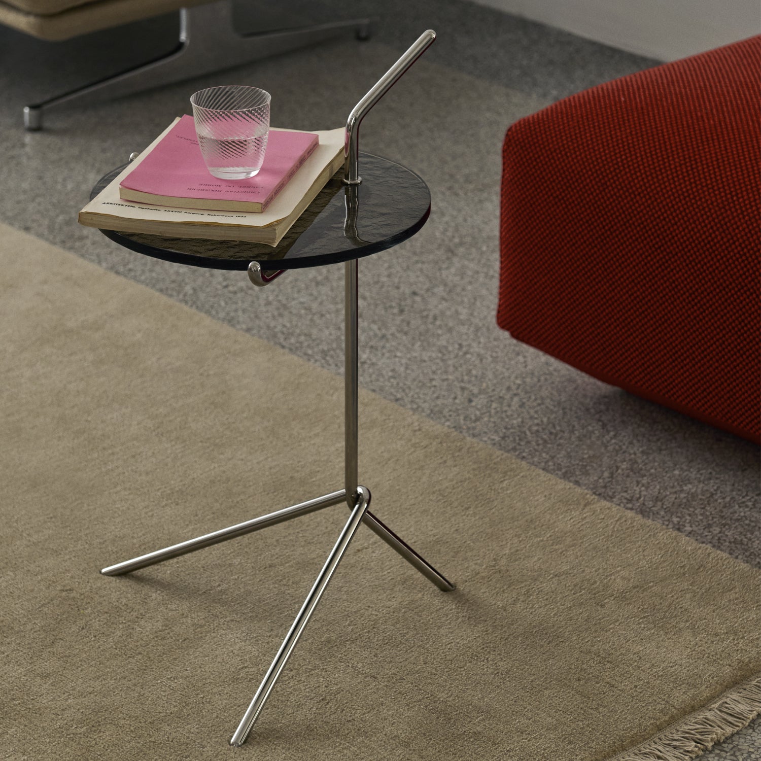 &tradition Halten SH9 Side Table | LampTwist