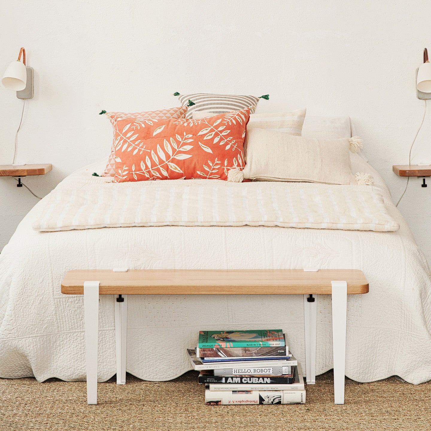 Tiptoe Duke Bench | LampTwist
