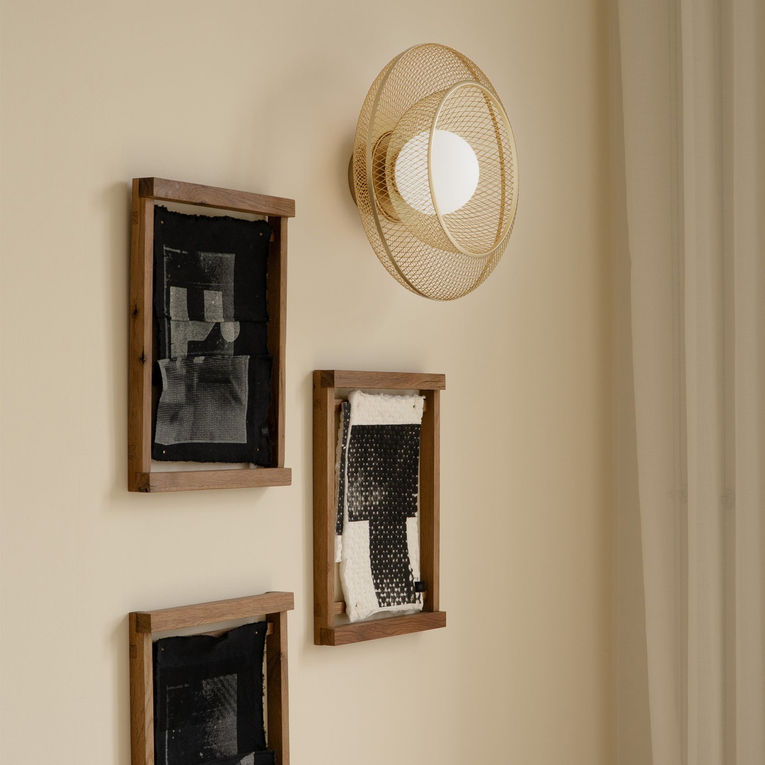 Umage Faraday Up Wall / Ceiling Lamp | LampTwist