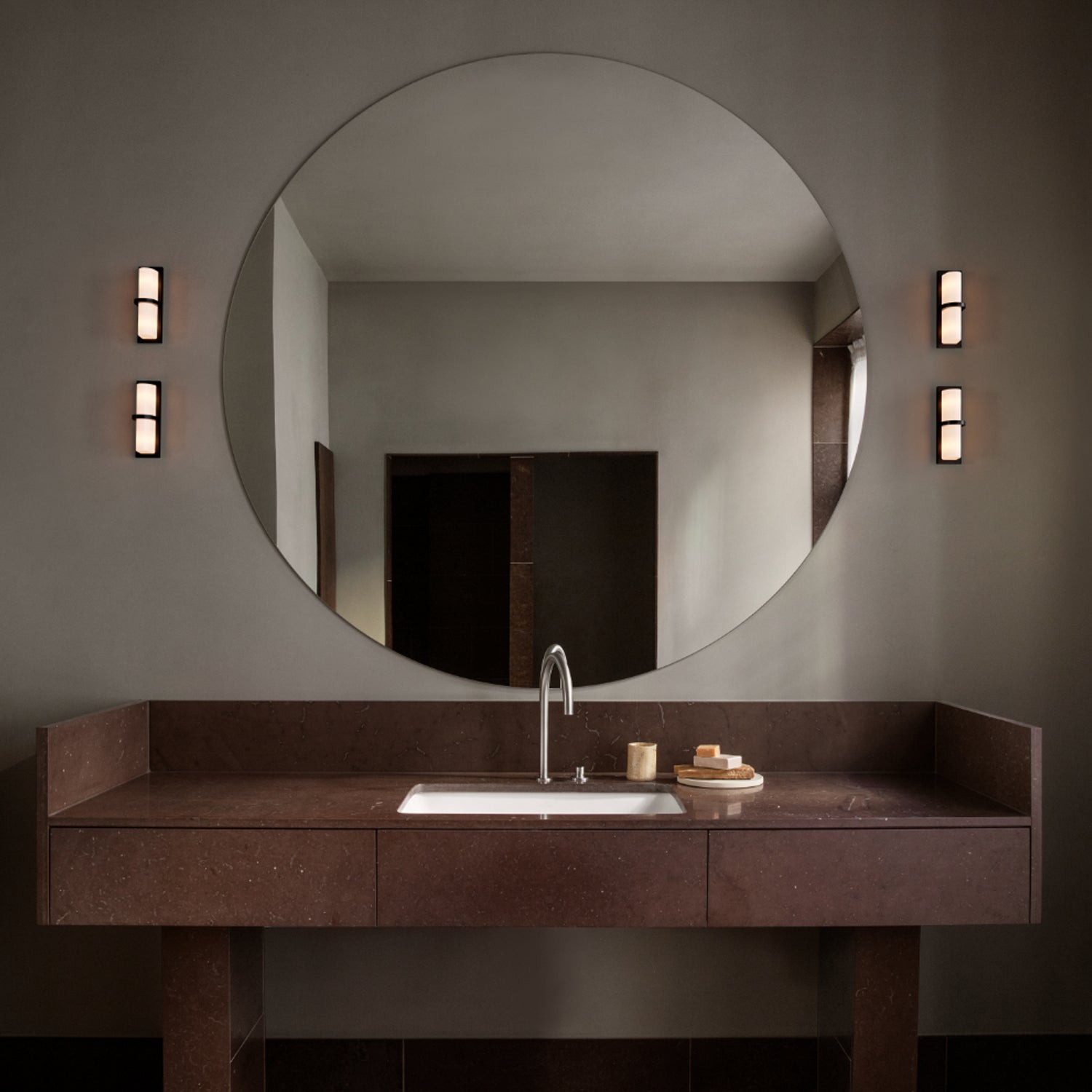 Astep Ublo Wall Lamp | LampTwist
