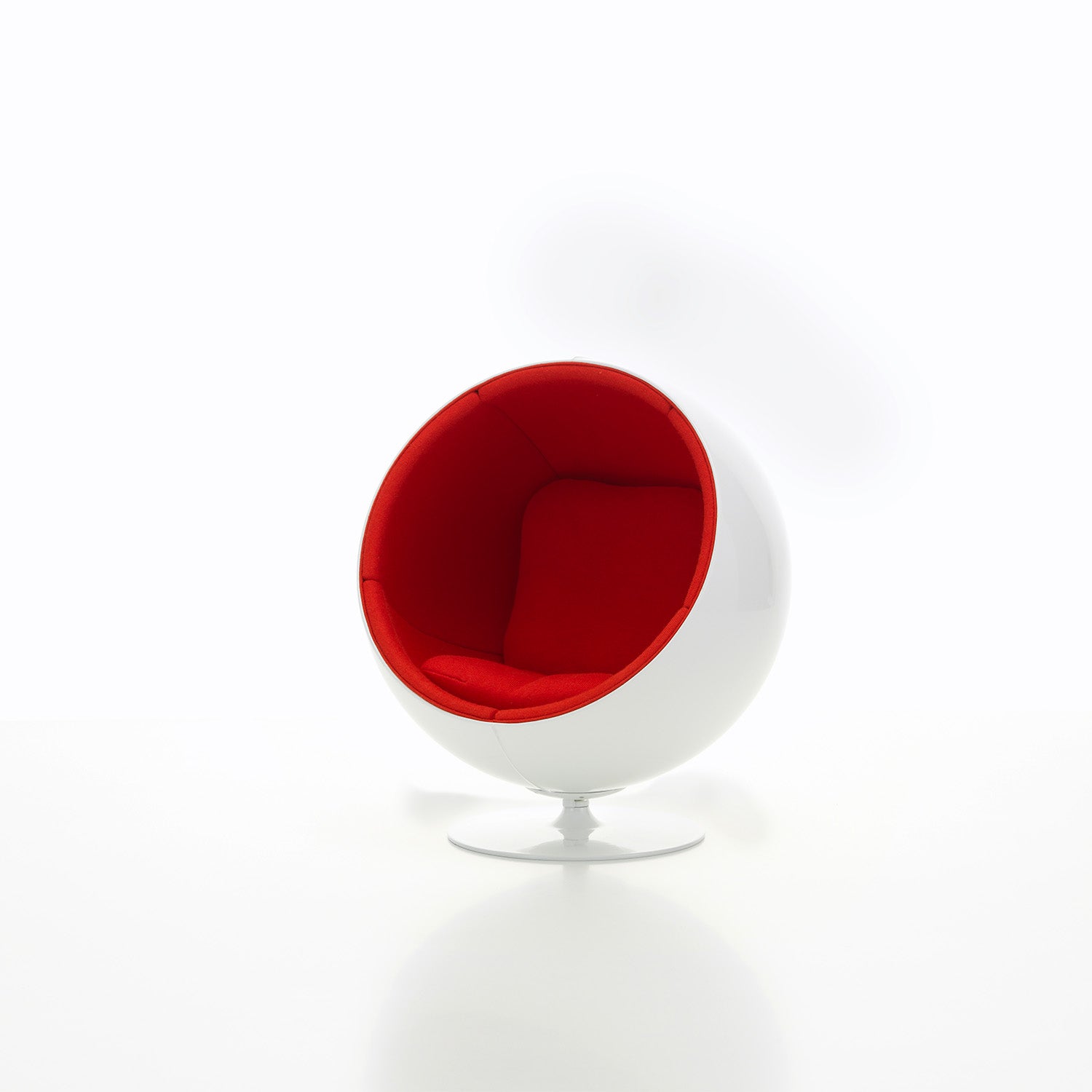 Vitra Miniatures Collection Ball Chair