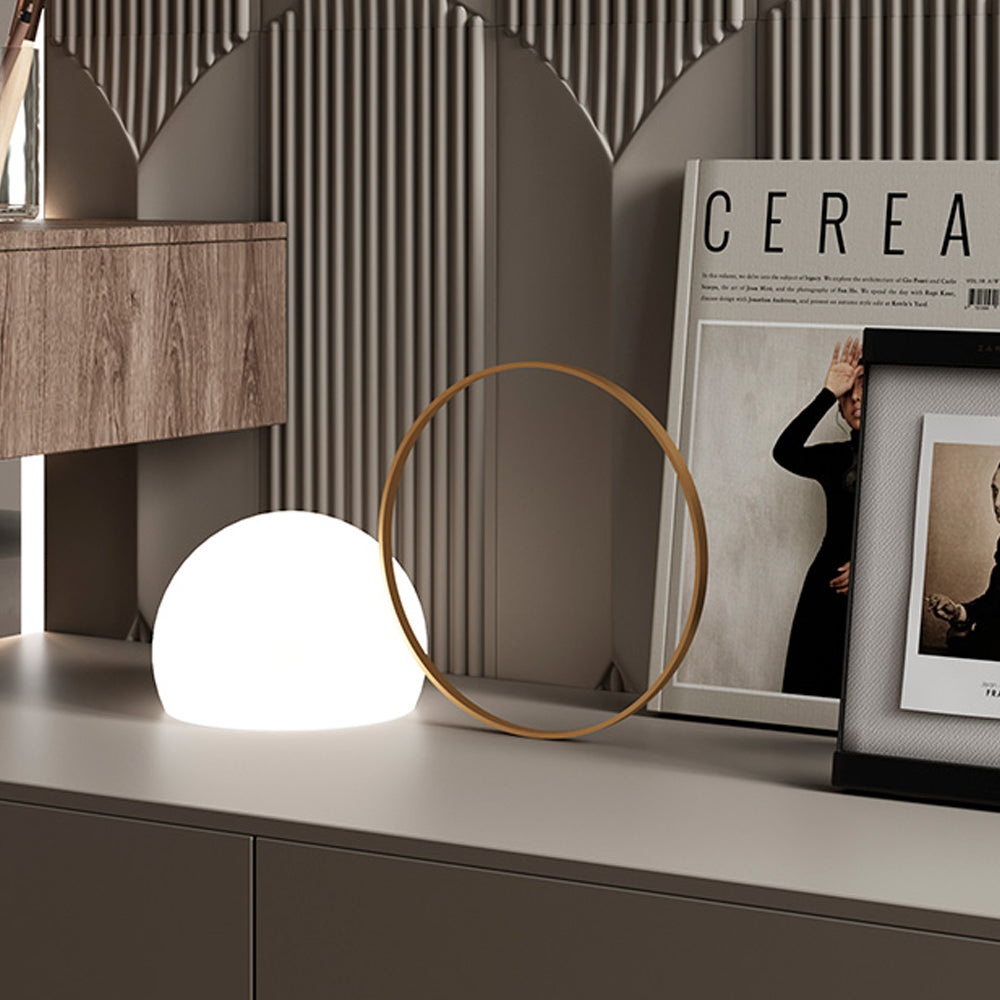 Estiluz Circ Portable Table Lamp | LampTwist