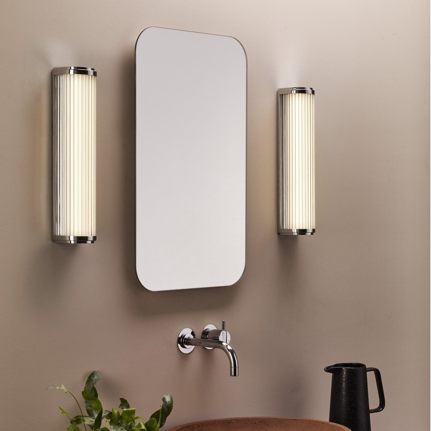 Astro Versailles Wall Lamp