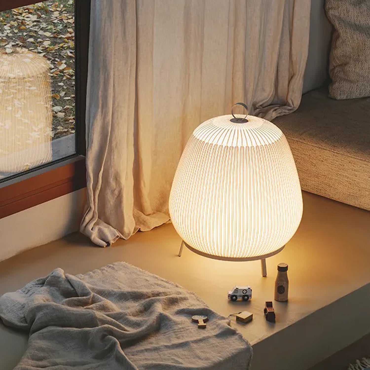 Vibia Knit 7490 Floor Lamp | LampTwist