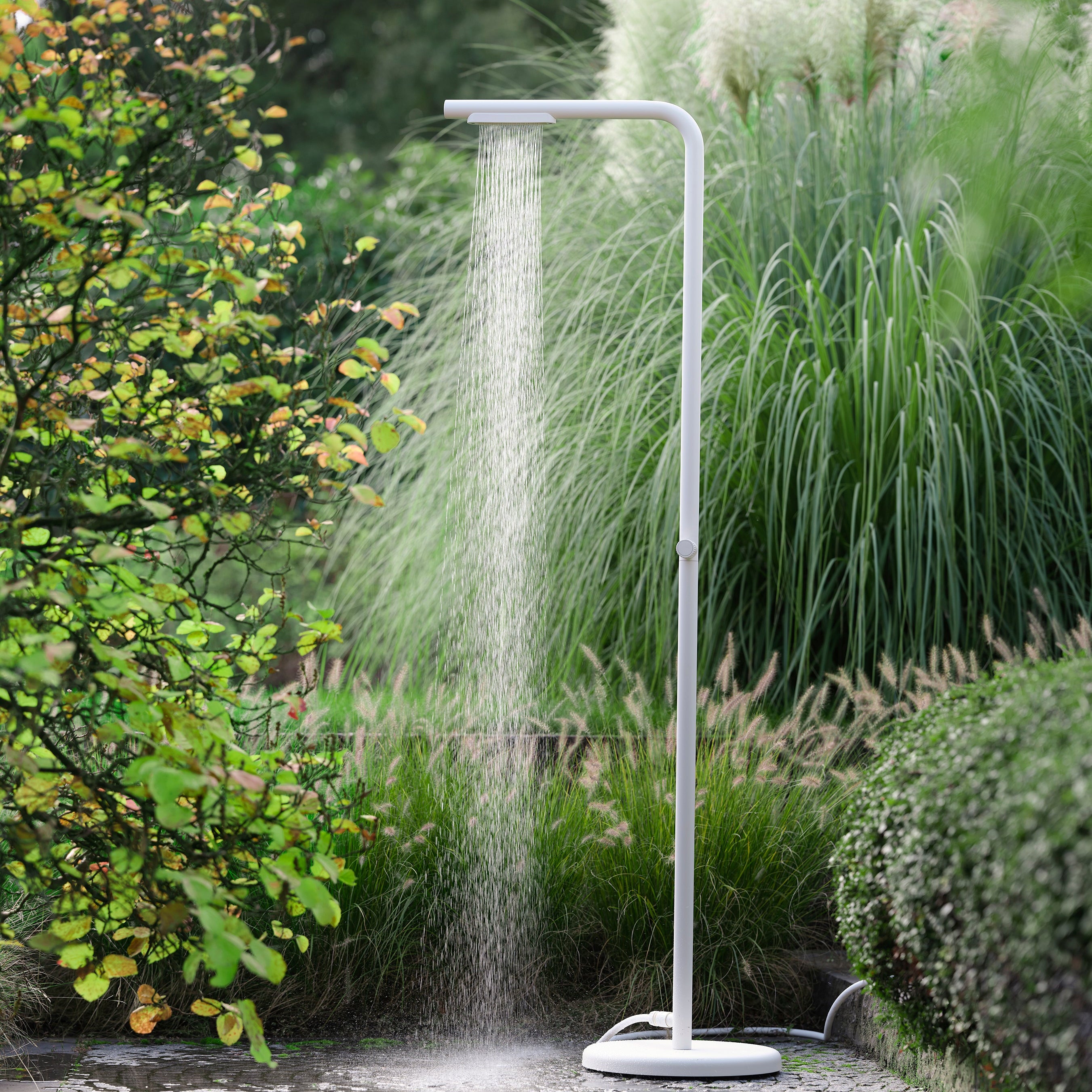 Zee Levantine Outdoor Shower | LampTwist