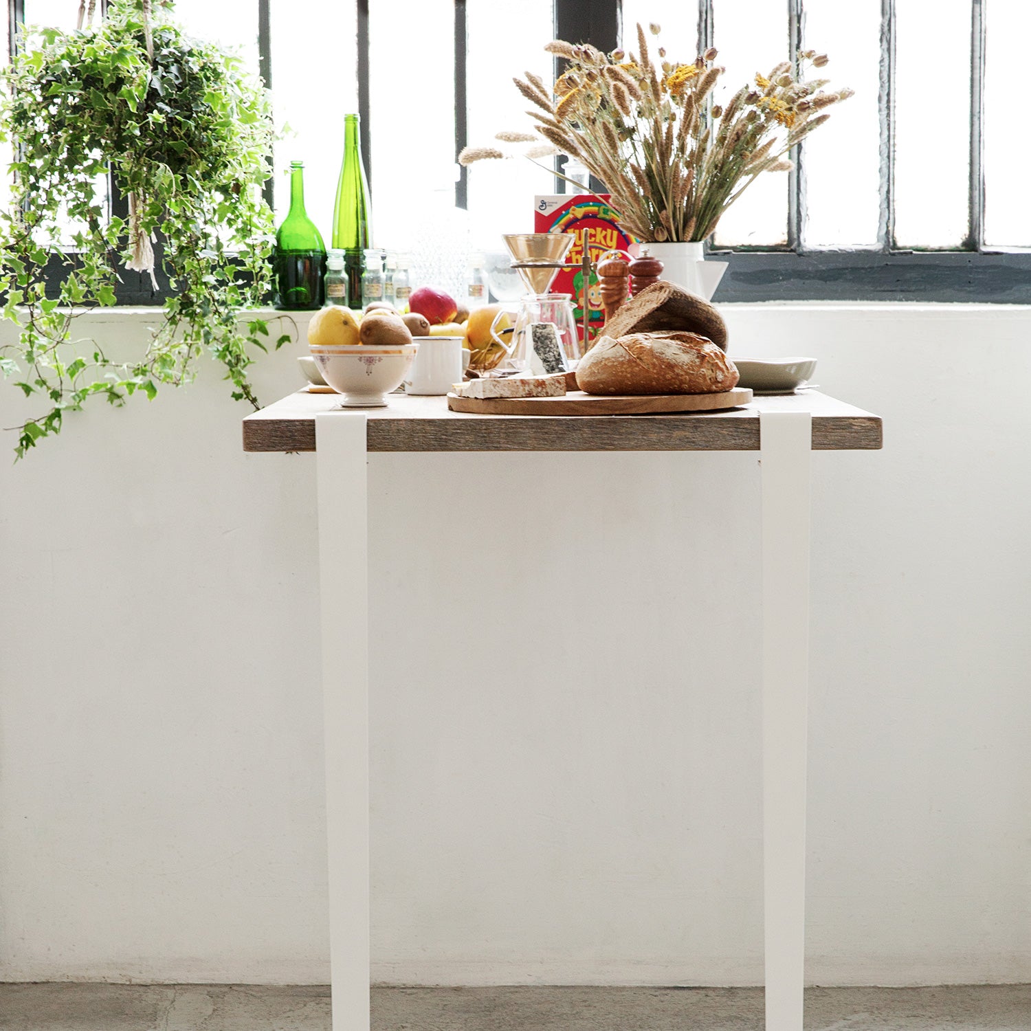 TipToe Bar Table Leg - 110 cm + Wall Bracket