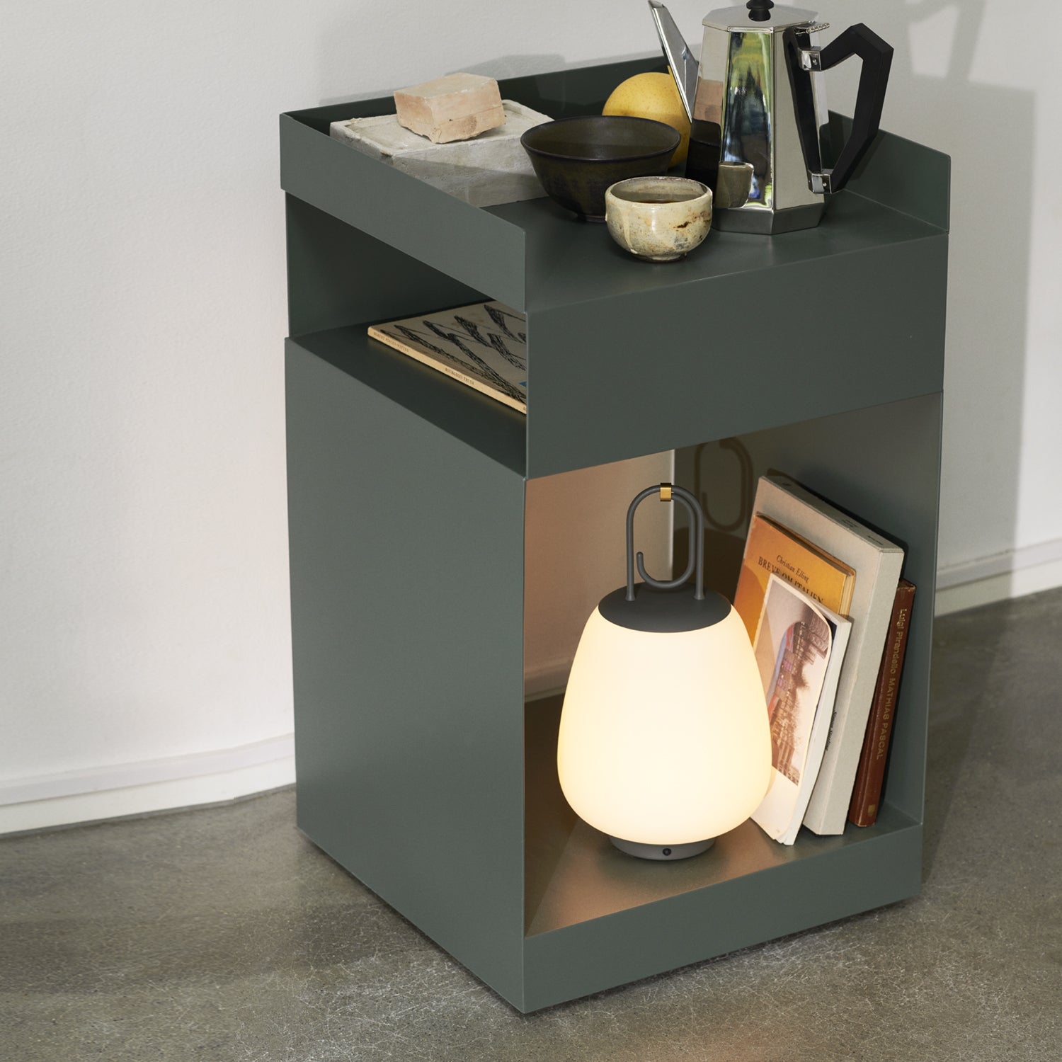 &tradition Rotate SC73 Storage Trolley | LampTwist