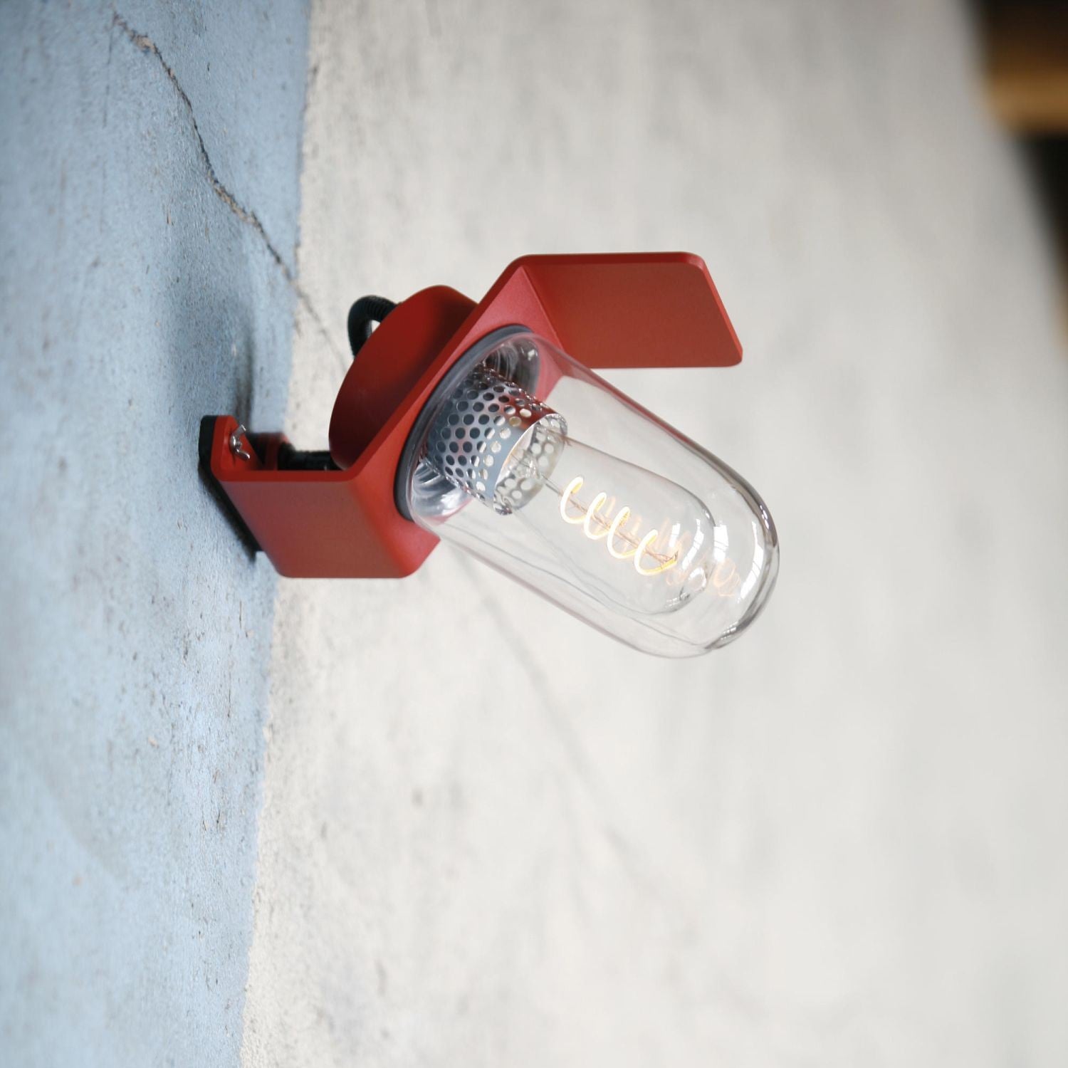Roger Pradier Sherlock N° 1 Outdoor Wall Lamp | Lamptwist