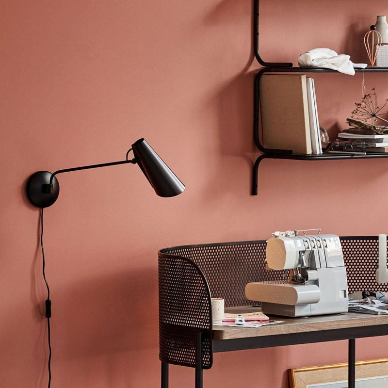 Northern Birdy Swing Wall Lamp